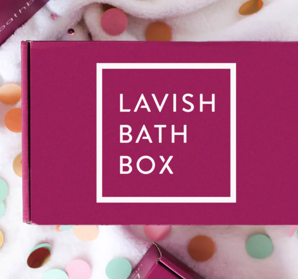 Lavish Bath Box Reviews: Get All The Details At Hello Subscription!