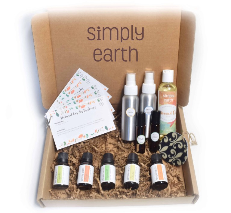 Simply Earth Reviews: Get All The Details At Hello Subscription!
