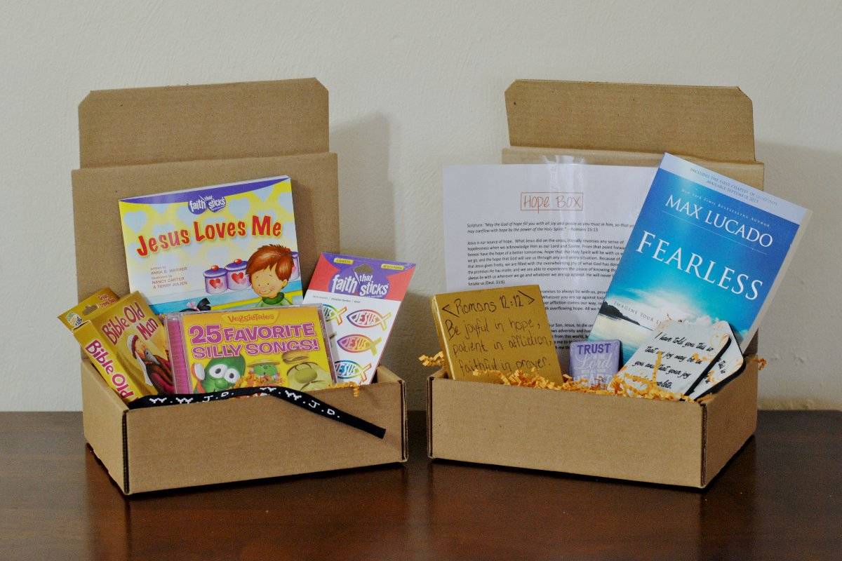 Hope Box Reviews: Get All The Details At Hello Subscription!