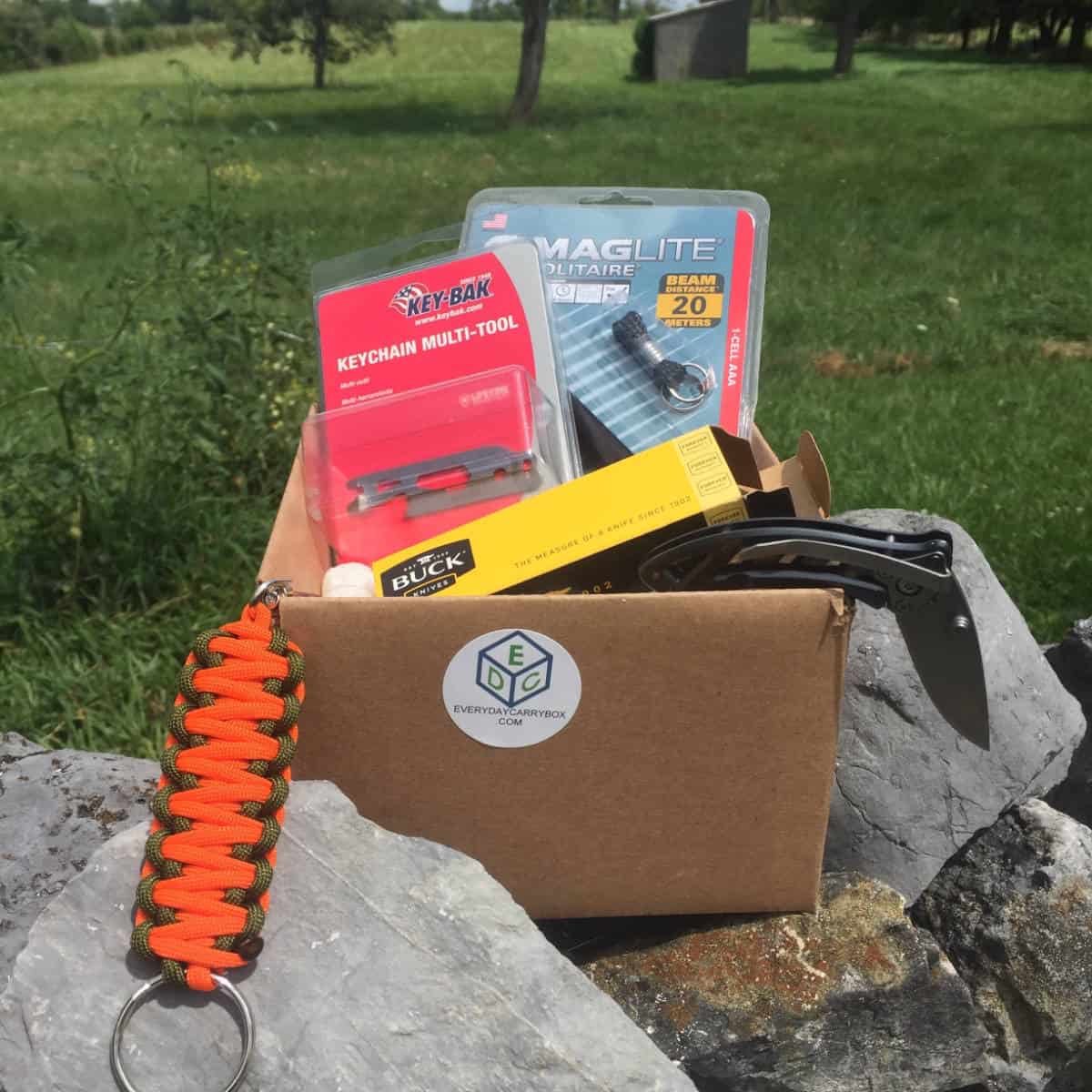 Everyday Carry Box Reviews: Get All The Details At Hello Subscription!