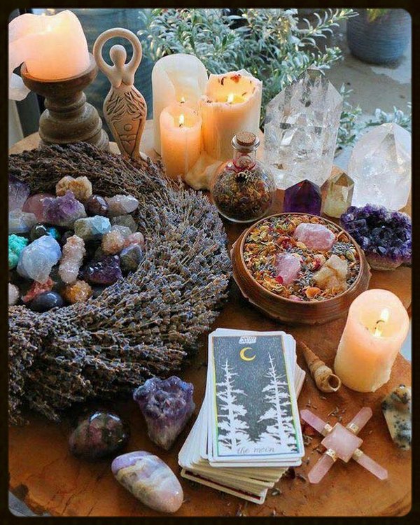 Mystic Boxx Reviews: Get All The Details At Hello Subscription!