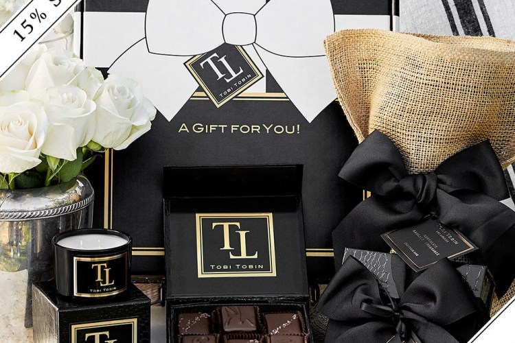 Wickbox Reviews: Get All The Details At Hello Subscription!