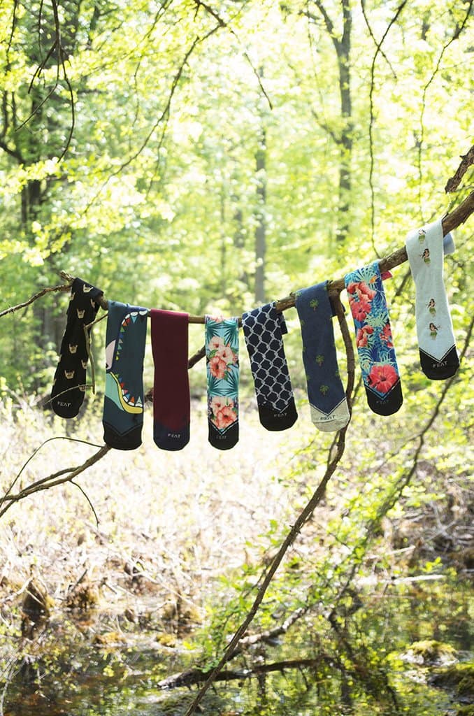 FEAT Socks Reviews: Get All The Details At Hello Subscription!