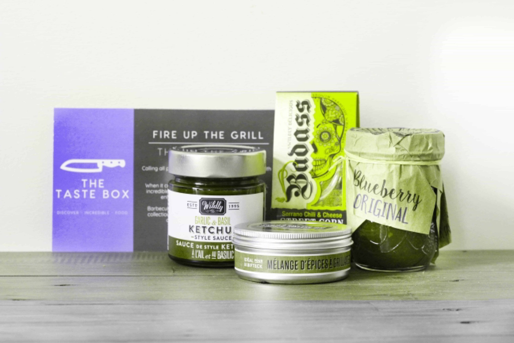 The Taste Box Reviews: Get All The Details At Hello Subscription!