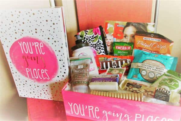 The Women's Monthly Box Reviews: Get All The Details At Hello Subscription!
