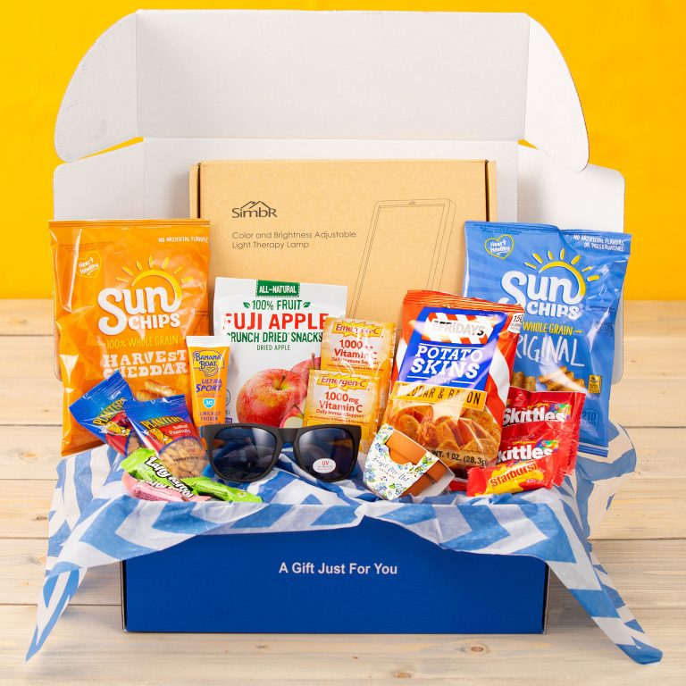 My College Crate Reviews: Get All The Details At Hello Subscription!