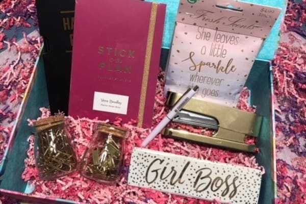 The Bestie Box Reviews: Get All The Details At Hello Subscription!