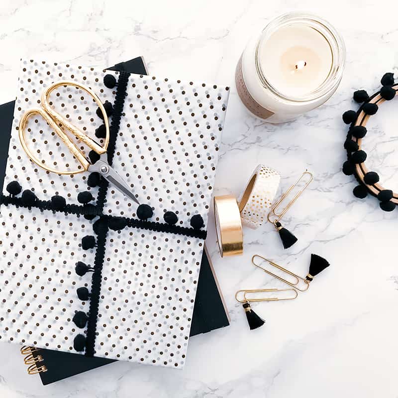 MOOD by Innocent Bones Reviews: Get All The Details At Hello Subscription!