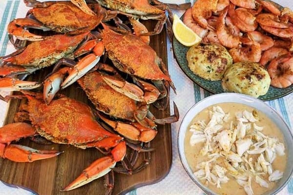 The Maryland Box by Cameron's Seafood Reviews: Get All The Details At ...