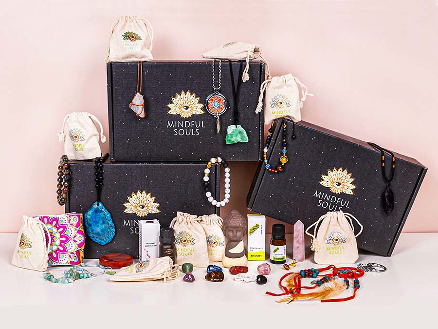 Mindful Box by Mindful Souls Reviews: Get All The Details At Hello ...