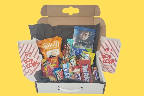 Retro Pop Box Reviews: Get All The Details At Hello Subscription!