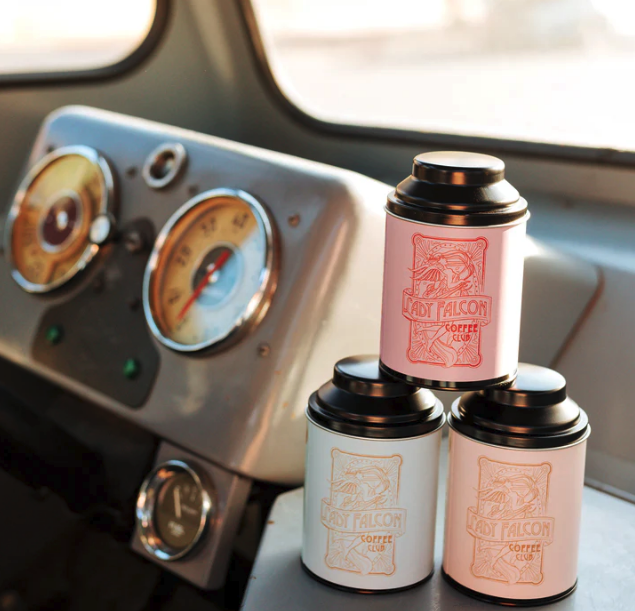 Lady Falcon Tea Club Reviews: Get All The Details At Hello Subscription!