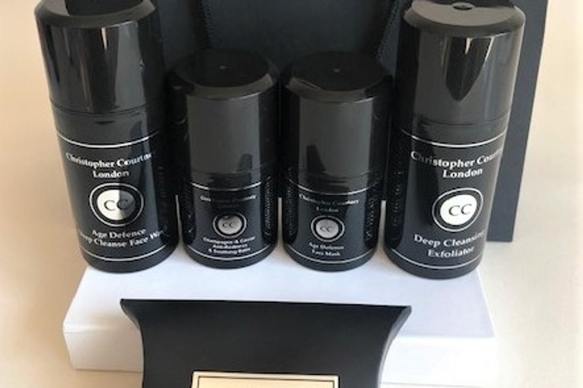 Christopher Courtney London Reviews: Get All The Details At Hello ...