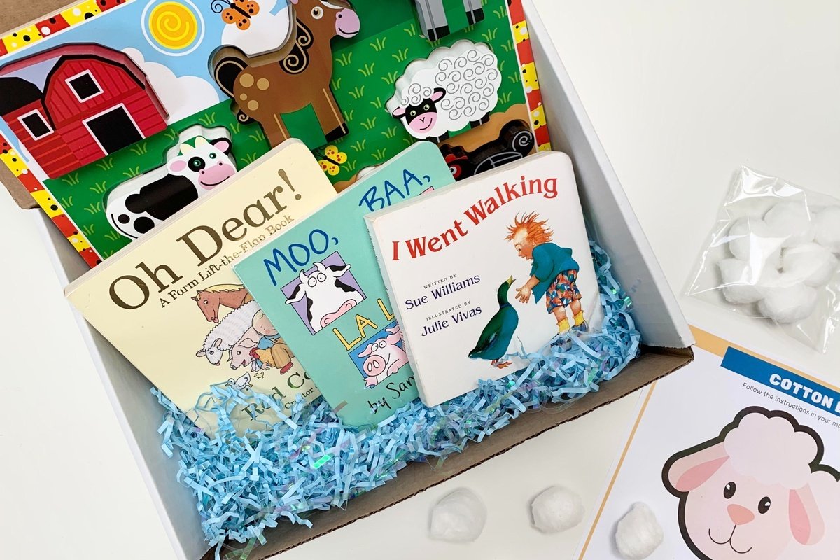 Small Talk Box Reviews: Get All The Details At Hello Subscription!