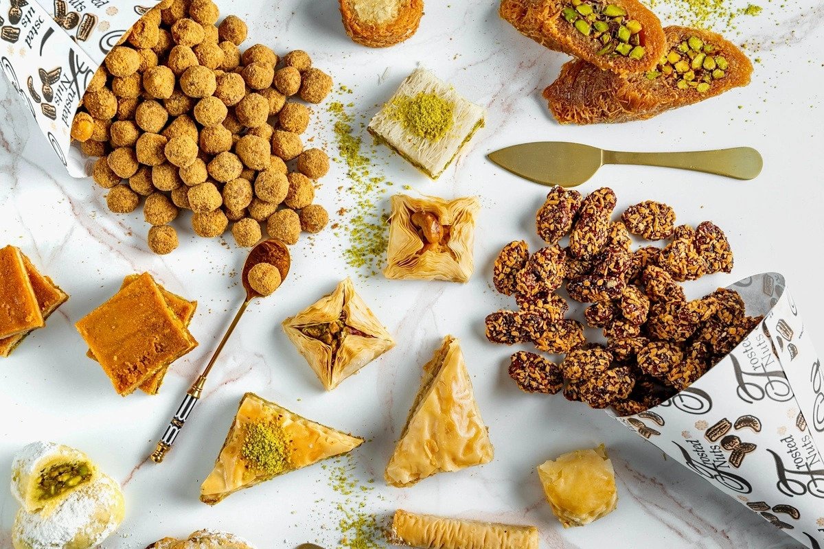 The Baklava Box Reviews: Get All The Details At Hello Subscription!