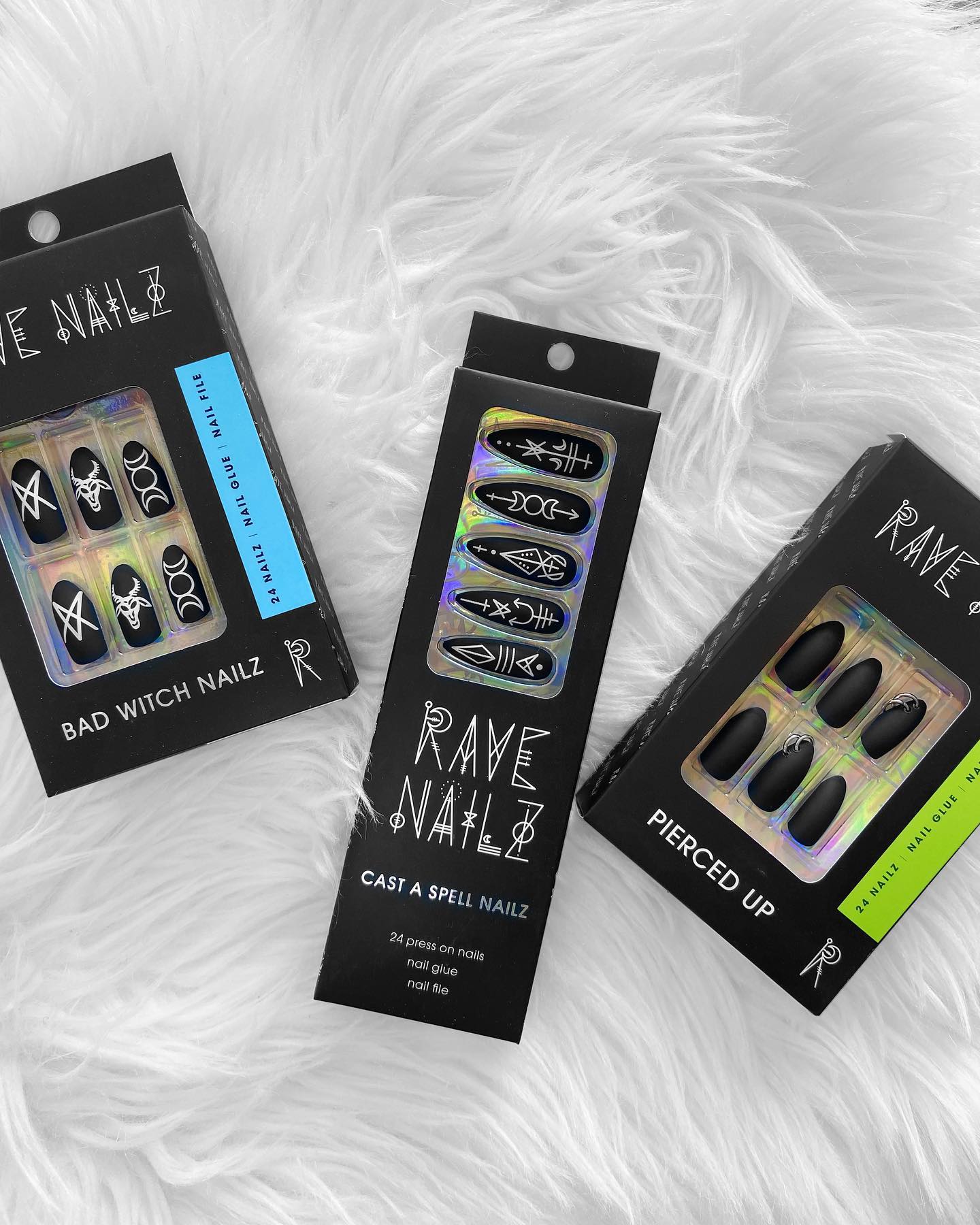 Rave Nailz Reviews: Get All The Details At Hello Subscription!