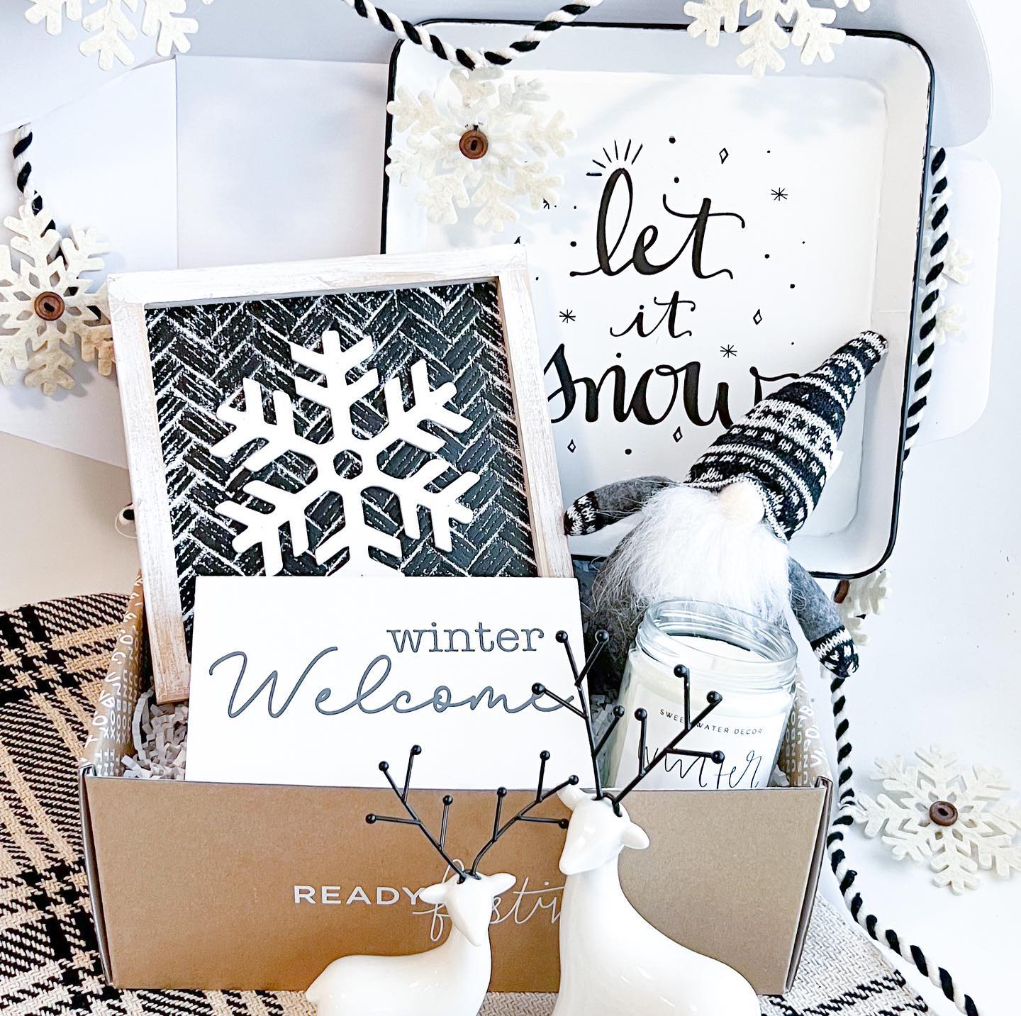 ReadyFestive Reviews: Get All The Details At Hello Subscription!
